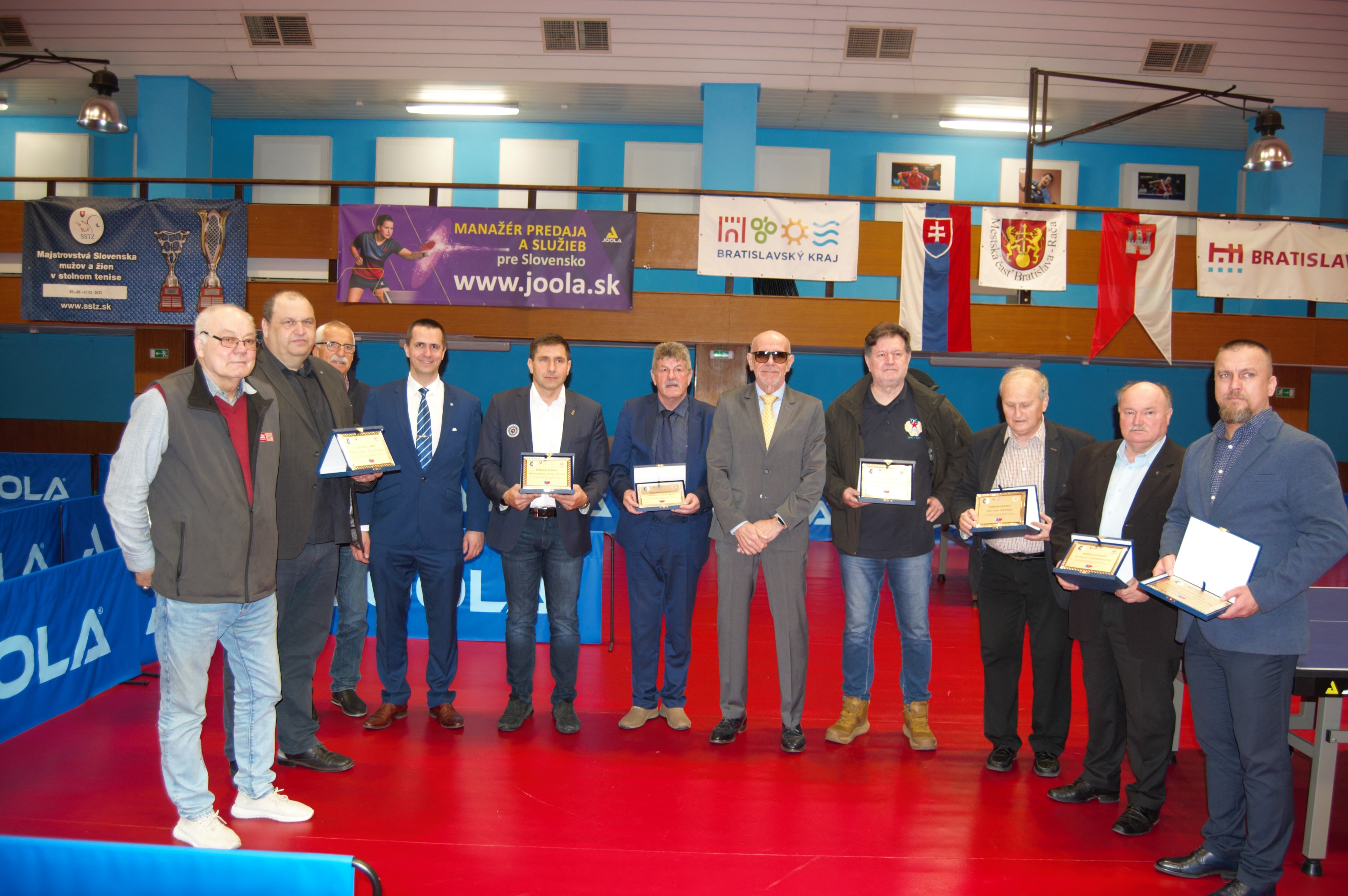 Putovný pohár polície v stolnom tenise napísal svoju 25-ročnú históriu ...